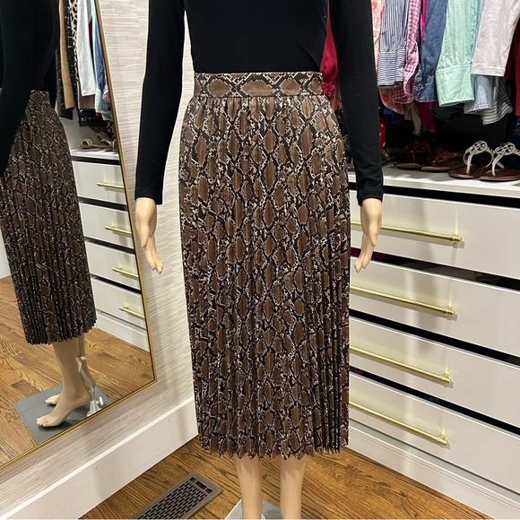 Zara | Skirts | Zara Pleated Python Vegan Leather Skirt | Poshmark